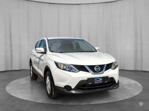 White Nissan Qashqai 2015 in Marijampole, with an engine capacity of 1.20 L and mileage of 183 thousand km for 6650 €, photo 2 on AUTOMOTO.COM.LV