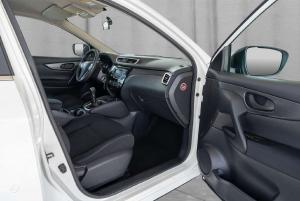 White Nissan Qashqai 2015 in Marijampole, with an engine capacity of 1.20 L and mileage of 183 thousand km for 6650 €, photo 30 on AUTOMOTO.COM.LV