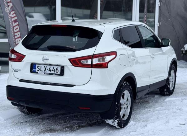Balts Nissan Qashqai 2015 Radviliškis, ar dzinēja tilpumu 1.20 L un nobraukumu 145 tūkst. km par 6950 €, foto 10 vietnē AUTOMOTO.COM.LV