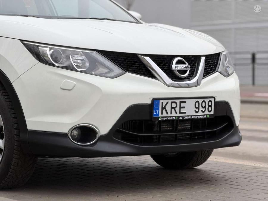 Balts Nissan Qashqai 2015 Viļņa, ar dzinēja tilpumu 1.20 L un nobraukumu 207 tūkst. km par 8350 €, foto 9 vietnē AUTOMOTO.COM.LV