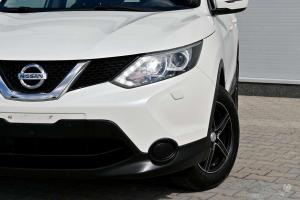 Balts Nissan Qashqai 2015 Kretinga, ar dzinēja tilpumu 1.20 L un nobraukumu 138 tūkst. km par 7499 €, foto 4 vietnē AUTOMOTO.COM.LV