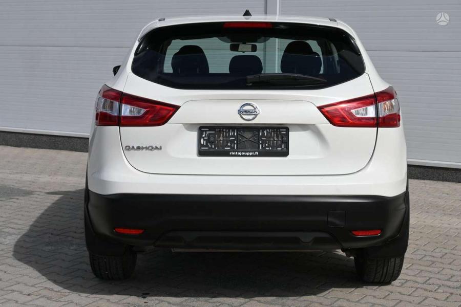 Balts Nissan Qashqai 2015 Kretinga, ar dzinēja tilpumu 1.20 L un nobraukumu 138 tūkst. km par 7499 €, foto 5 vietnē AUTOMOTO.COM.LV