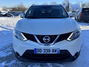 White Nissan Qashqai 2015 in Taurage, with an engine capacity of 1.46 L and mileage of 225 thousand km for 6999 €, photo 2 on AUTOMOTO.COM.LV
