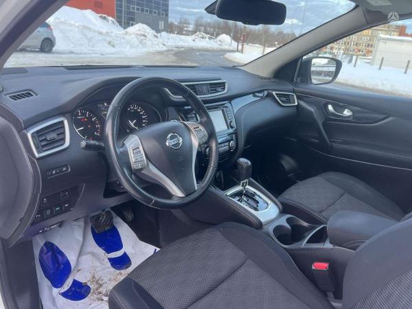Balts Nissan Qashqai 2015 Tauragė, ar dzinēja tilpumu 1.20 L un nobraukumu 180 tūkst. km par 8200 €, foto 11 vietnē AUTOMOTO.COM.LV
