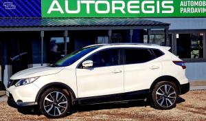 White Nissan Qashqai 2015 in Kretinga, with an engine capacity of 1.20 L and mileage of 208 thousand km for 7499 €, photo 2 on AUTOMOTO.COM.LV