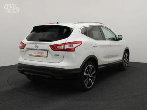 Balts Nissan Qashqai 2015 Viļņa, ar dzinēja tilpumu 1.50 L un nobraukumu 203 tūkst. km par 10699 €, foto 8 vietnē AUTOMOTO.COM.LV