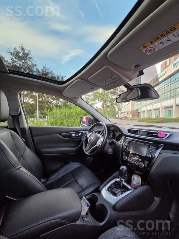 Nissan Qashqai 2015 Rīga vietnē Balts Nissan Qashqai 2015 Rīga, ar dzinēja tilpumu 1.60 L un nobraukumu 189 tūkst. km par 10400 €, foto 8 vietnē AUTOMOTO.COM.LV