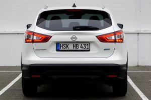 Белый Ниссан Кашкай 2015 в Рига, объемом двигателя 1.50 л и пробегом 173 тыс. км за 7600 €, фото 10 на AUTOMOTO.COM.LV