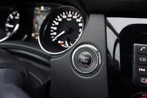 Белый Ниссан Кашкай 2015 в Рига, объемом двигателя 1.50 л и пробегом 173 тыс. км за 7600 €, фото 24 на AUTOMOTO.COM.LV