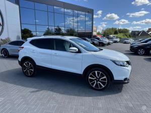 Balts Nissan Qashqai 2015 Telšiai, ar dzinēja tilpumu 1.46 L un nobraukumu 231 tūkst. km par 7700 €, foto 10 vietnē AUTOMOTO.COM.LV