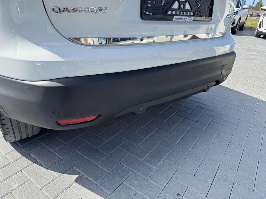 Balts Nissan Qashqai 2015 Telšiai, ar dzinēja tilpumu 1.46 L un nobraukumu 231 tūkst. km par 7700 €, foto 21 vietnē AUTOMOTO.COM.LV