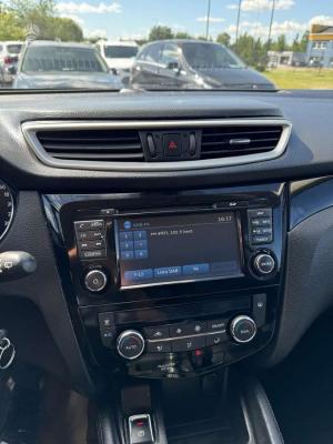 Balts Nissan Qashqai 2015 Telšiai, ar dzinēja tilpumu 1.46 L un nobraukumu 231 tūkst. km par 7700 €, foto 24 vietnē AUTOMOTO.COM.LV
