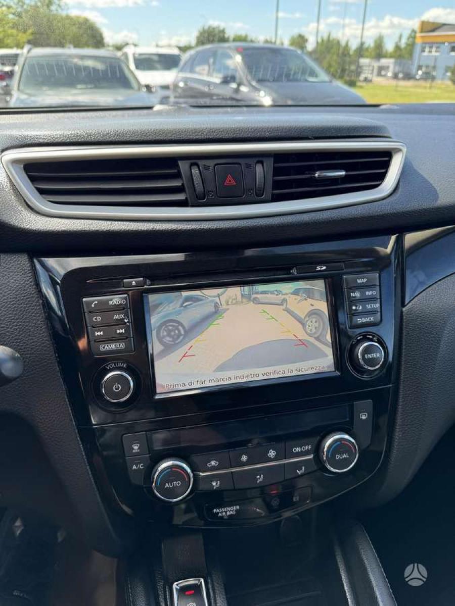 Balts Nissan Qashqai 2015 Telšiai, ar dzinēja tilpumu 1.46 L un nobraukumu 231 tūkst. km par 7700 €, foto 29 vietnē AUTOMOTO.COM.LV