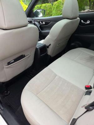 White Nissan Qashqai 2015 in Vilnius, with an engine capacity of 1.20 L and mileage of 190 thousand km for 7900 €, photo 15 on AUTOMOTO.COM.LV
