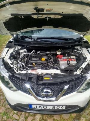 Balts Nissan Qashqai 2015 Prienai, ar dzinēja tilpumu 1.60 L un nobraukumu 164 tūkst. km par 7700 €, foto 5 vietnē AUTOMOTO.COM.LV