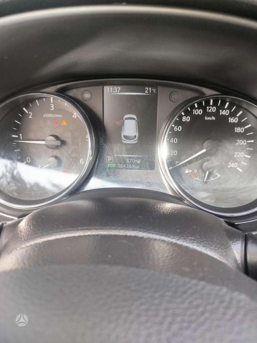 Balts Nissan Qashqai 2015 Prienai, ar dzinēja tilpumu 1.60 L un nobraukumu 164 tūkst. km par 7700 €, foto 11 vietnē AUTOMOTO.COM.LV