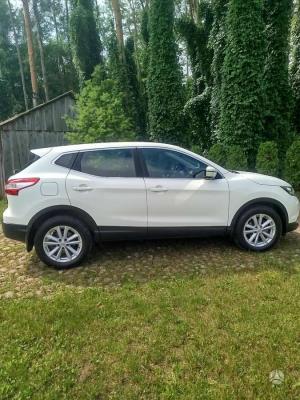 Balts Nissan Qashqai 2015 Prienai, ar dzinēja tilpumu 1.60 L un nobraukumu 164 tūkst. km par 7700 €, foto 16 vietnē AUTOMOTO.COM.LV