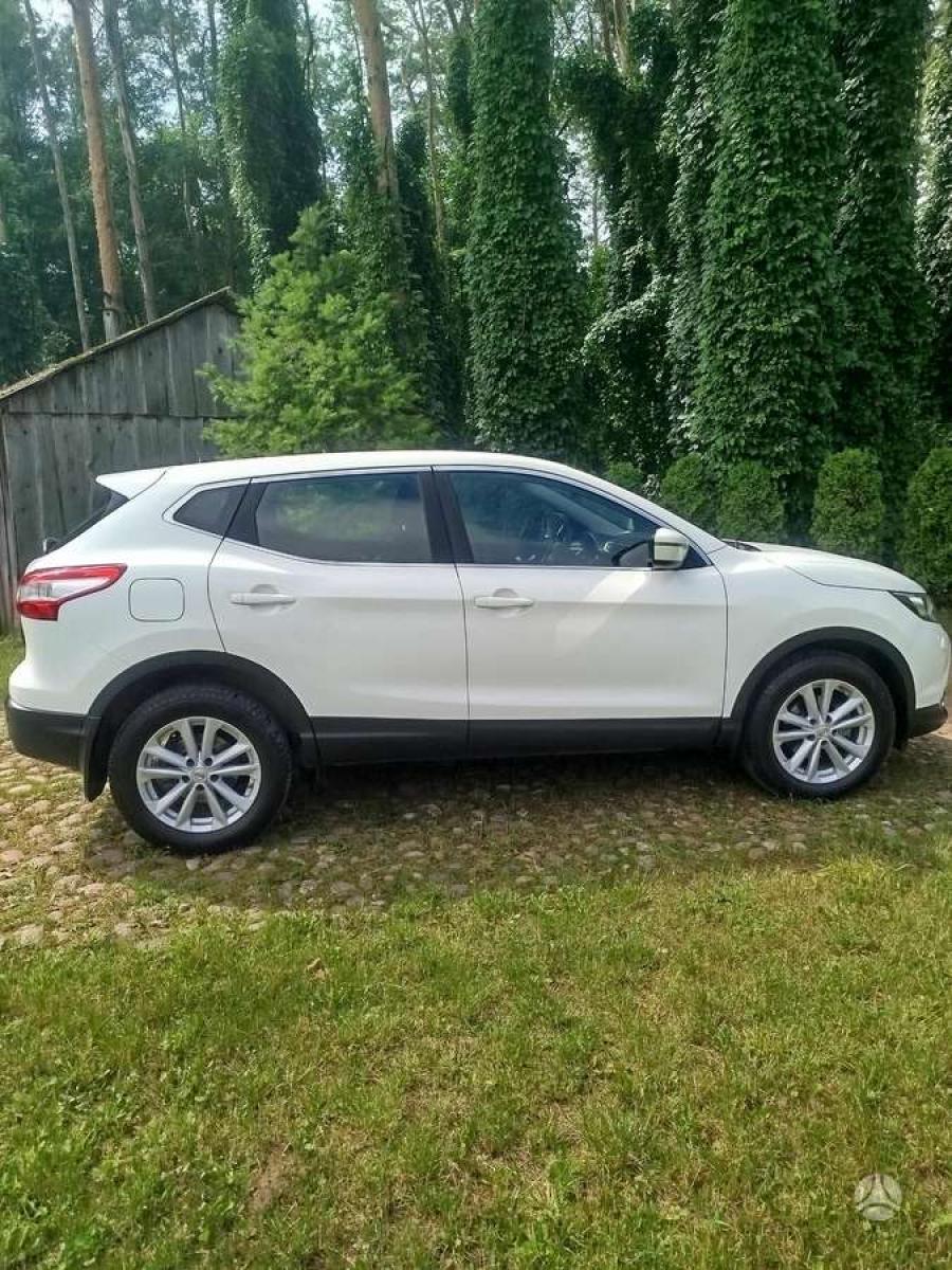 Balts Nissan Qashqai 2015 Prienai, ar dzinēja tilpumu 1.60 L un nobraukumu 164 tūkst. km par 7700 €, foto 16 vietnē AUTOMOTO.COM.LV