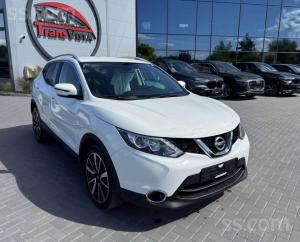 Balts Nissan Qashqai 2015 Telšiai, ar dzinēja tilpumu 1.50 L un nobraukumu 231 tūkst. km par 7690 €, foto  vietnē AUTOMOTO.COM.LV