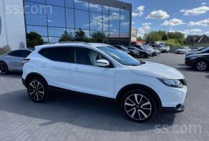 Balts Nissan Qashqai 2015 Telšiai, ar dzinēja tilpumu 1.50 L un nobraukumu 231 tūkst. km par 7690 €, foto 3 vietnē AUTOMOTO.COM.LV
