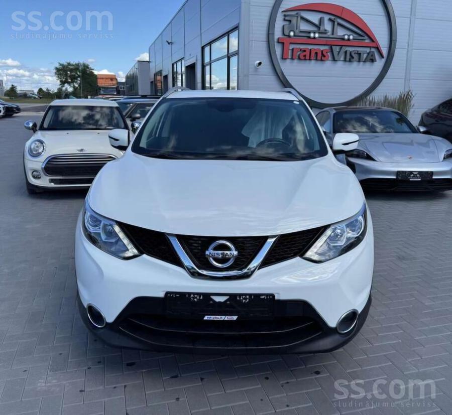 Balts Nissan Qashqai 2015 Telšiai, ar dzinēja tilpumu 1.50 L un nobraukumu 231 tūkst. km par 7690 €, foto 4 vietnē AUTOMOTO.COM.LV