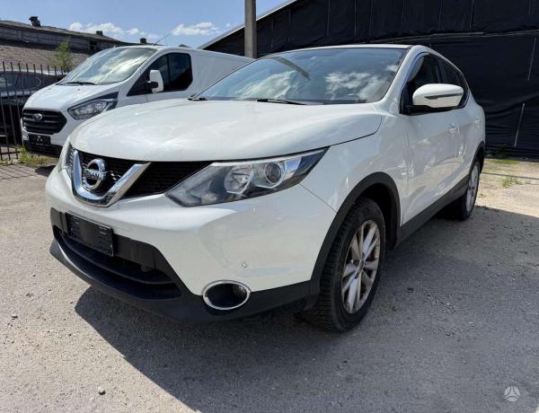 Balts Nissan Qashqai 2015 Šauļi, ar dzinēja tilpumu 1.20 L un nobraukumu 108 tūkst. km par 4900 €, foto 1 vietnē AUTOMOTO.COM.LV