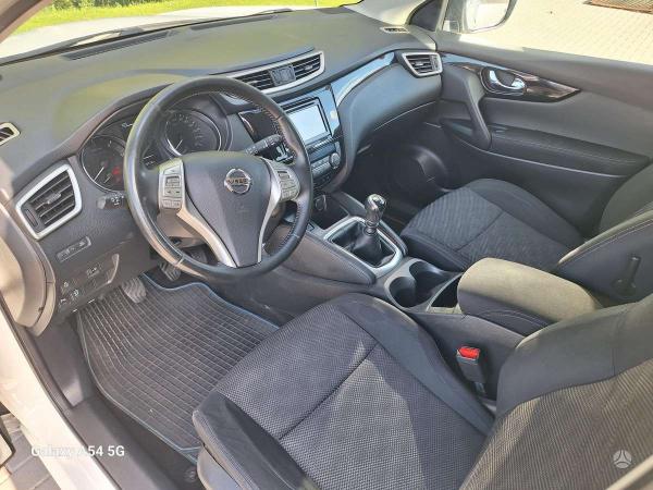 Balts Nissan Qashqai 2015 Kauņa, ar dzinēja tilpumu 1.46 L un nobraukumu 229 tūkst. km par 7250 €, foto 9 vietnē AUTOMOTO.COM.LV