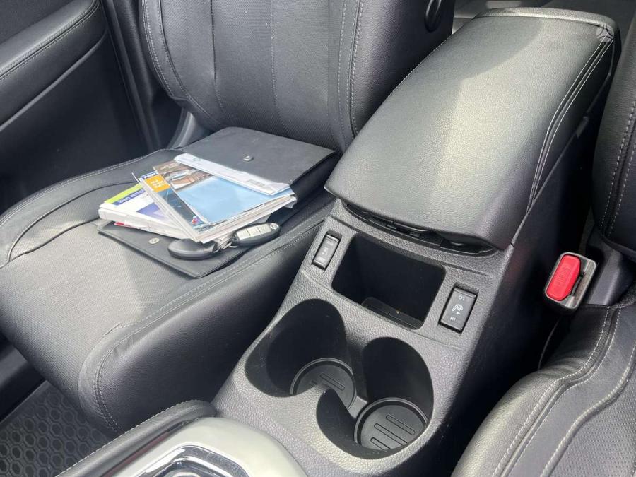 Balts Nissan Qashqai 2015 Tauragė, ar dzinēja tilpumu 1.60 L un nobraukumu 147 tūkst. km par 8400 €, foto 10 vietnē AUTOMOTO.COM.LV
