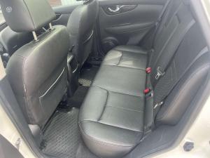 Balts Nissan Qashqai 2015 Tauragė, ar dzinēja tilpumu 1.60 L un nobraukumu 147 tūkst. km par 8400 €, foto 16 vietnē AUTOMOTO.COM.LV