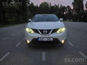 Balts Nissan Qashqai 2015 Madona, ar dzinēja tilpumu 1.50 L un nobraukumu 276 tūkst. km par 9800 €, foto  vietnē AUTOMOTO.COM.LV