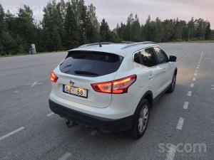 Белый Ниссан Кашкай 2015 в Мадона, объемом двигателя 1.50 л и пробегом 276 тыс. км за 9800 €, фото 6 на AUTOMOTO.COM.LV