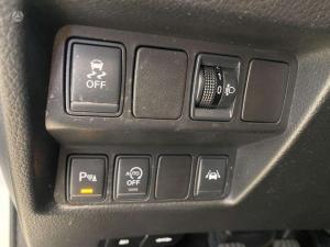 White Nissan Qashqai 2015 in Radviliskis, with an engine capacity of 1.46 L and mileage of 237 thousand km for 7650 €, photo 19 on AUTOMOTO.COM.LV