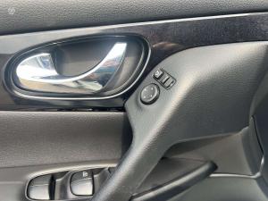 Balts Nissan Qashqai 2015 Tauragė, ar dzinēja tilpumu 1.60 L un nobraukumu 147 tūkst. km par 8200 €, foto 12 vietnē AUTOMOTO.COM.LV