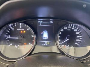White Nissan Qashqai 2015 in Radviliskis, with an engine capacity of 1.46 L and mileage of 237 thousand km for 7650 €, photo 17 on AUTOMOTO.COM.LV