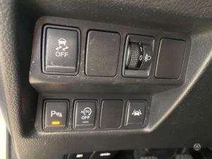 White Nissan Qashqai 2015 in Radviliskis, with an engine capacity of 1.46 L and mileage of 237 thousand km for 7650 €, photo 19 on AUTOMOTO.COM.LV