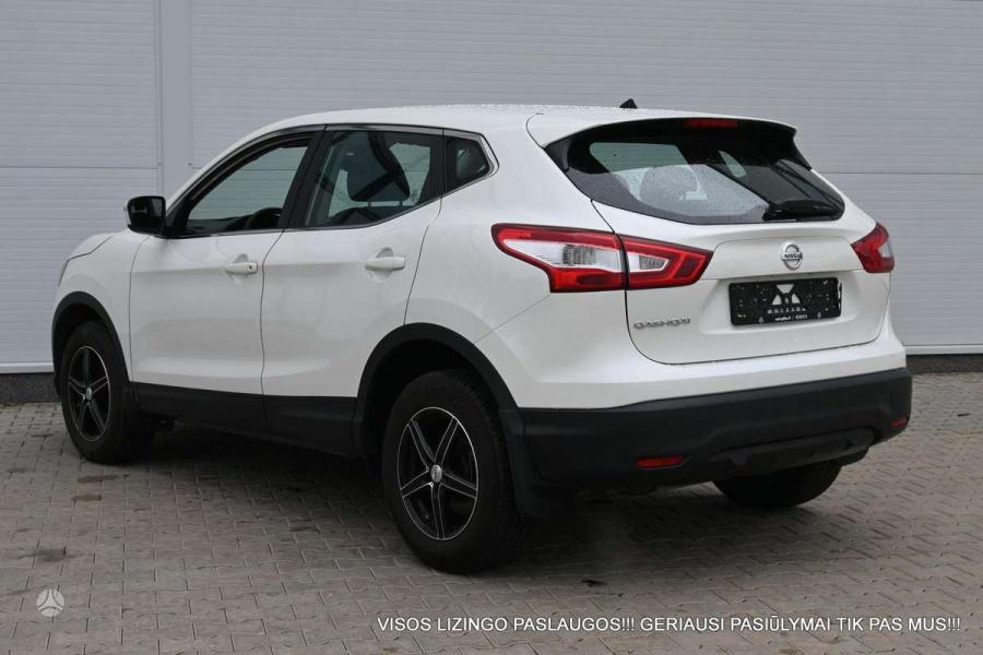Balts Nissan Qashqai 2015 Kretinga, ar dzinēja tilpumu 1.20 L un nobraukumu 138 tūkst. km par 7350 €, foto 9 vietnē AUTOMOTO.COM.LV
