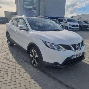 Balts Nissan Qashqai 2015 Tauragė, ar dzinēja tilpumu 1.60 L un nobraukumu 190 tūkst. km par 7250 €, foto 3 vietnē AUTOMOTO.COM.LV