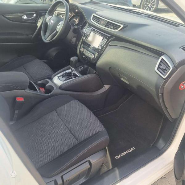 Balts Nissan Qashqai 2015 Tauragė, ar dzinēja tilpumu 1.60 L un nobraukumu 190 tūkst. km par 7250 €, foto 11 vietnē AUTOMOTO.COM.LV