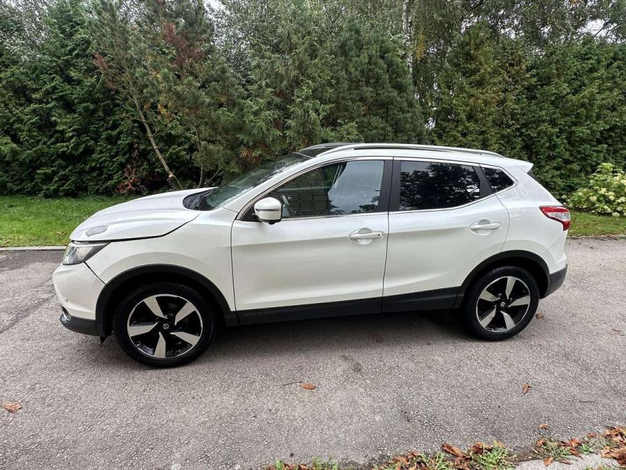 Balts Nissan Qashqai 2015 Kauņa, ar dzinēja tilpumu 1.62 L un nobraukumu 240 tūkst. km par 6400 €, foto 5 vietnē AUTOMOTO.COM.LV