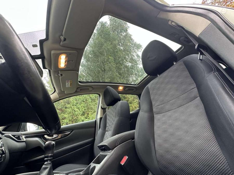 Balts Nissan Qashqai 2015 Kauņa, ar dzinēja tilpumu 1.62 L un nobraukumu 240 tūkst. km par 6400 €, foto 12 vietnē AUTOMOTO.COM.LV