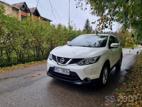 Balts Nissan Qashqai 2015 Ogre, ar dzinēja tilpumu 1.60 L un nobraukumu 209 tūkst. km par 7100 €, foto 4 vietnē AUTOMOTO.COM.LV