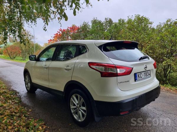 Balts Nissan Qashqai 2015 Ogre, ar dzinēja tilpumu 1.60 L un nobraukumu 209 tūkst. km par 7100 €, foto 5 vietnē AUTOMOTO.COM.LV