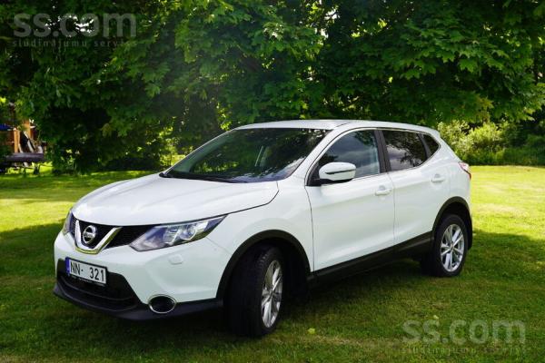 Balts Nissan Qashqai 2016 Rīga, ar dzinēja tilpumu 1.20 L un nobraukumu 180 tūkst. km par 3400 €, foto 3 vietnē AUTOMOTO.COM.LV