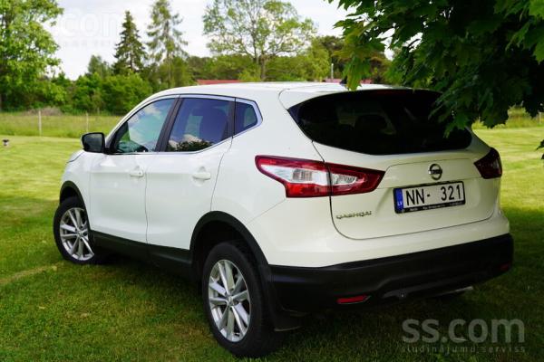 Balts Nissan Qashqai 2016 Rīga, ar dzinēja tilpumu 1.20 L un nobraukumu 180 tūkst. km par 3400 €, foto 6 vietnē AUTOMOTO.COM.LV