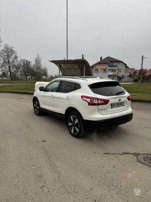 Balts Nissan Qashqai 2016 Tauragė, ar dzinēja tilpumu 1.20 L un nobraukumu 125 tūkst. km par 7400 €, foto 3 vietnē AUTOMOTO.COM.LV