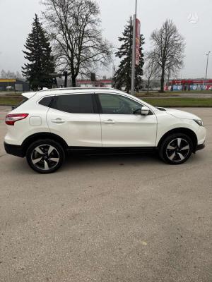 Balts Nissan Qashqai 2016 Tauragė, ar dzinēja tilpumu 1.20 L un nobraukumu 125 tūkst. km par 7400 €, foto 4 vietnē AUTOMOTO.COM.LV