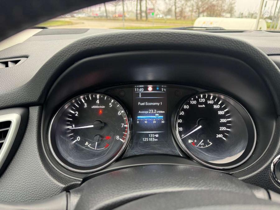 Balts Nissan Qashqai 2016 Tauragė, ar dzinēja tilpumu 1.20 L un nobraukumu 125 tūkst. km par 7400 €, foto 12 vietnē AUTOMOTO.COM.LV