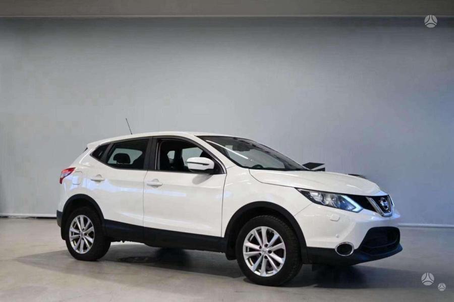 White Nissan Qashqai 2016 in Vilnius, with an engine capacity of 1.20 L and mileage of 190 thousand km for 4300 €, photo 6 on AUTOMOTO.COM.LV
