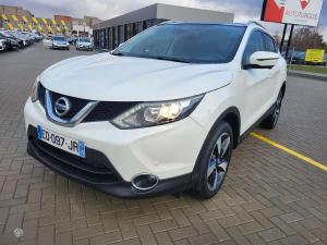 White Nissan Qashqai 2016 in Taurage, with an engine capacity of 1.20 L and mileage of 152 thousand km for 7500 €, photo  on AUTOMOTO.COM.LV