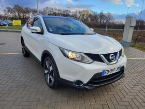White Nissan Qashqai 2016 in Taurage, with an engine capacity of 1.20 L and mileage of 152 thousand km for 7500 €, photo 2 on AUTOMOTO.COM.LV
